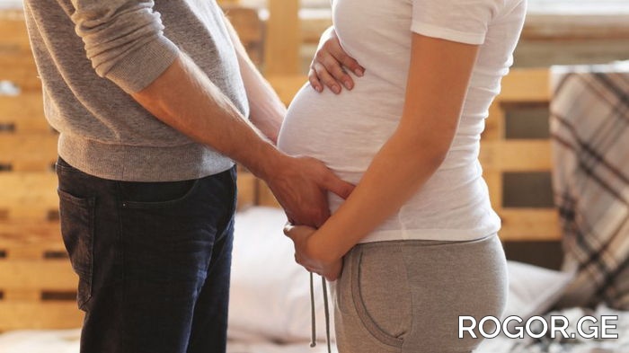 5 რჩევა, როგორ არ დაკარგოთ სიყვარული ბავშვის გაჩენის შემდეგ - rogor.ge