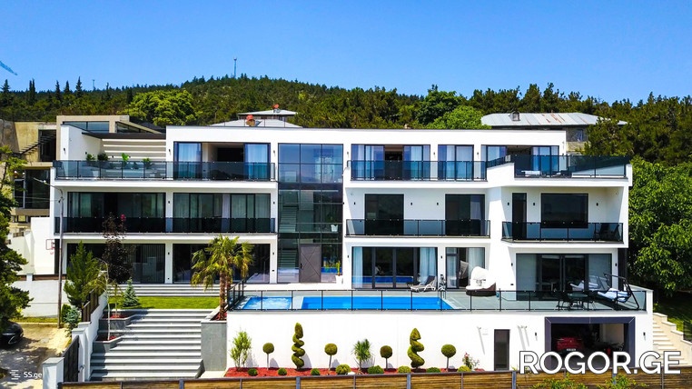 როგორ გამოიყურება სახლი თბილისში, რომელიც 10.7 მლნ ლარზე მეტი ღირს (+ფოტო) - rogor.ge